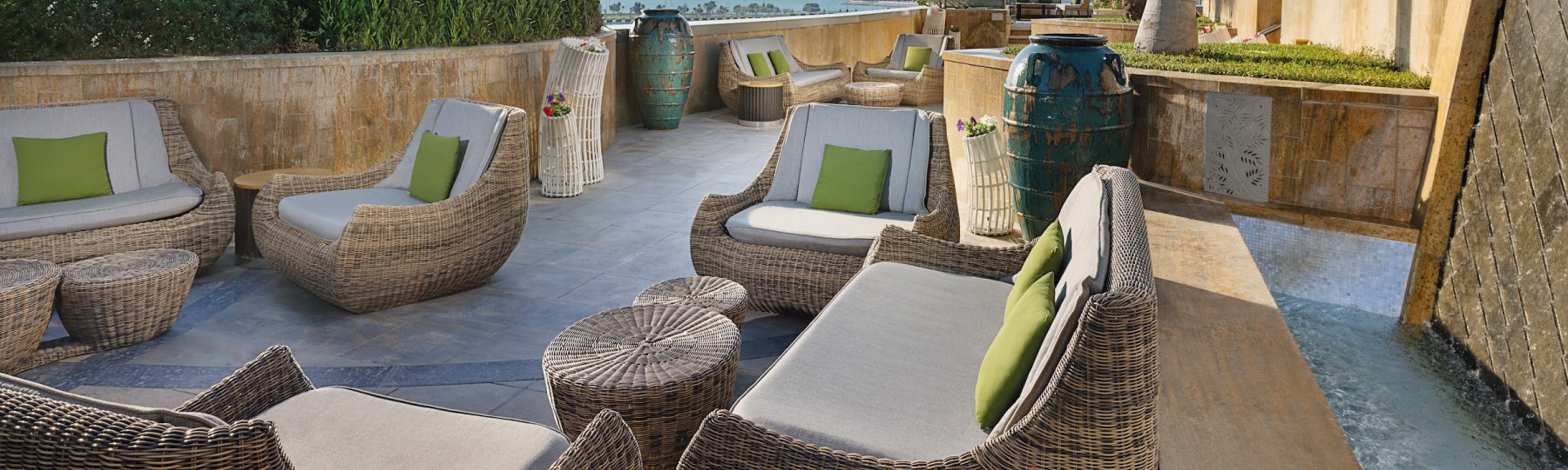 Contact Us | Azura Panoramic Lounge